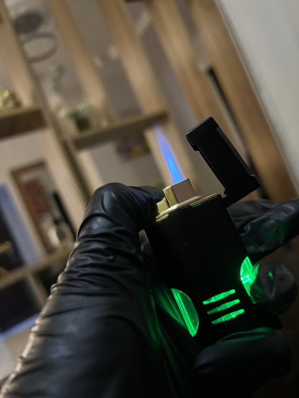 Refillable Lighter - TheSmokeFix